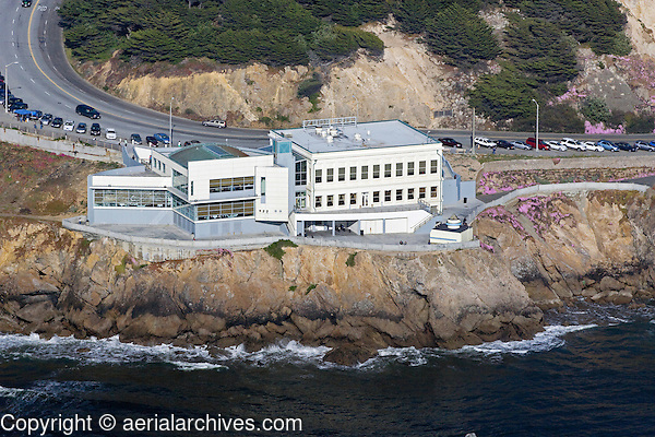 Cliff House at Ocean Beach in San Francisco (1902) : r/TheWayWeWere
